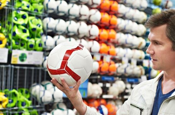 How to Open a Sporting Goods Store